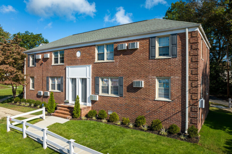 Photo Gallery | Normandy Village Apartments